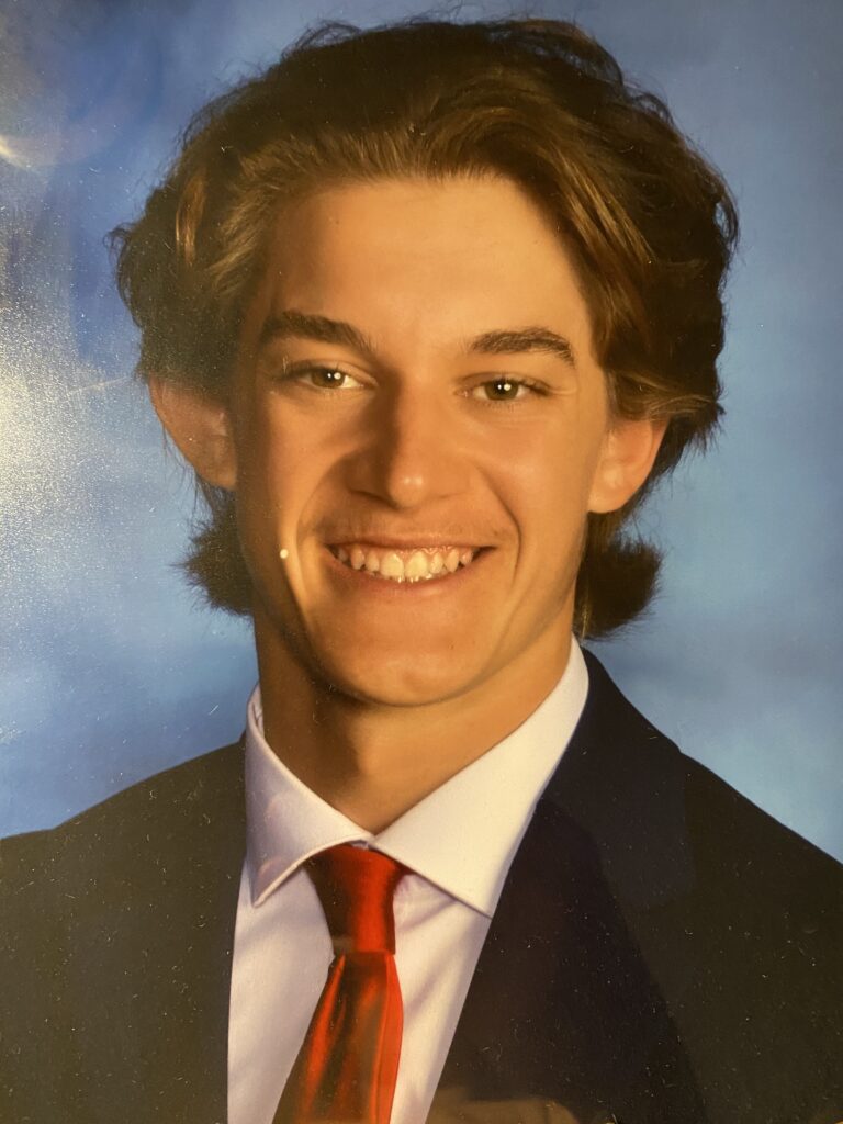 Scholarship Information - General Society of Mayflower Descendants